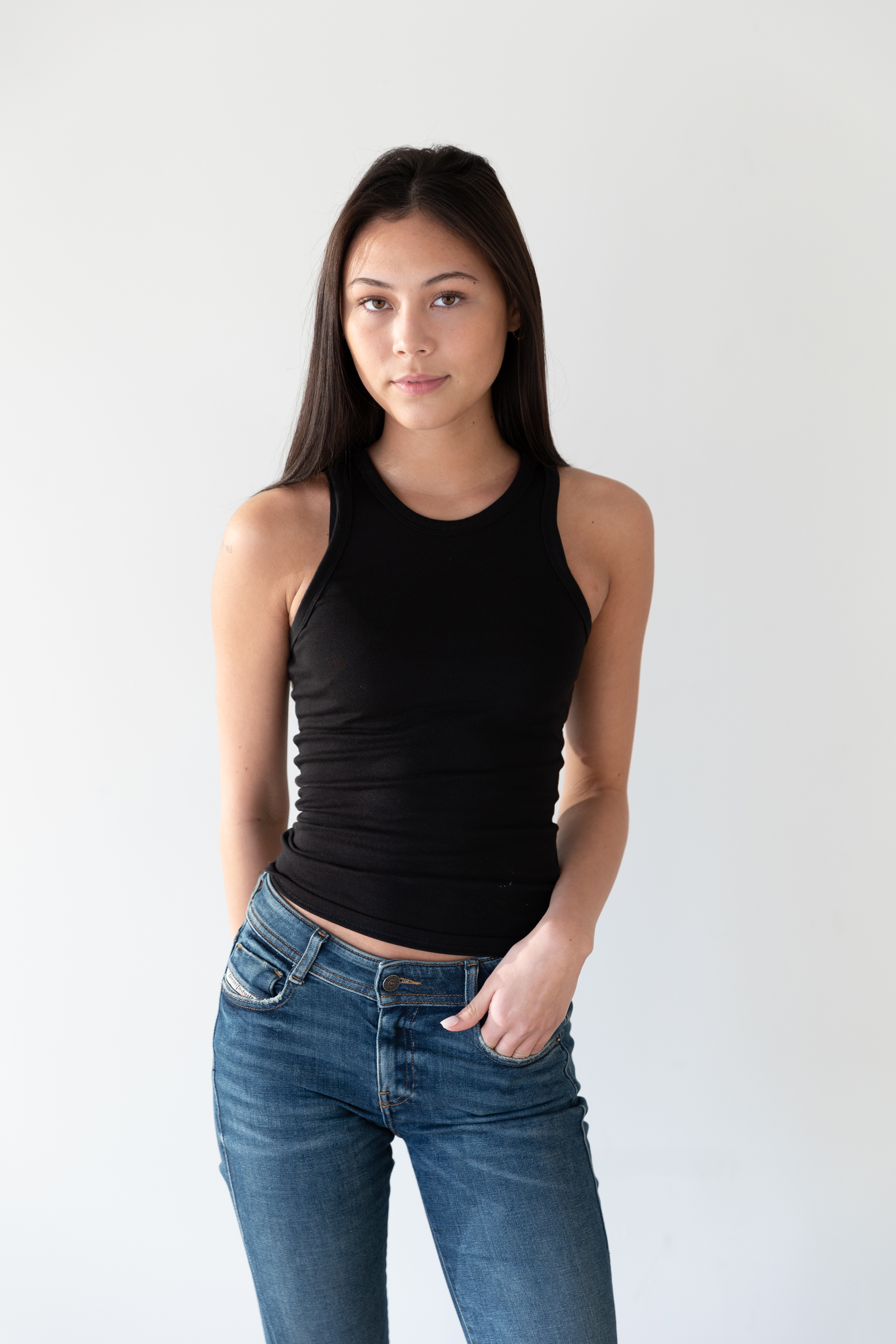 Júlía Guðný — Ey Agency